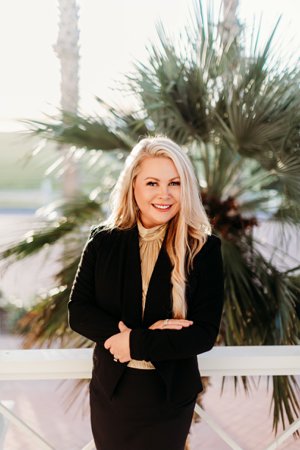 Your go to island agent-Lauren Hable