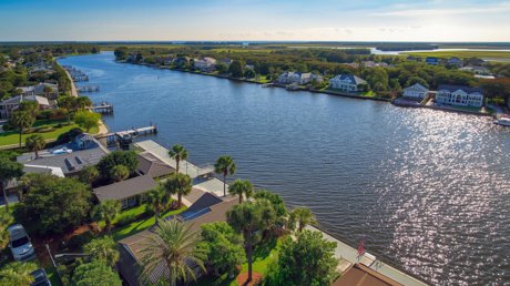 Charleston SC Waterfront Homes: Where to Find the Best Views