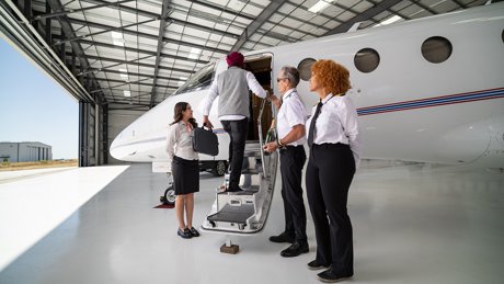 Signature Flight Support: Where Global Aviation Excellence Takes Off in ...