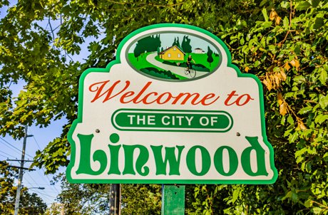 Village at Linwood: 55+ Condo Paradise, Coastal Breezes