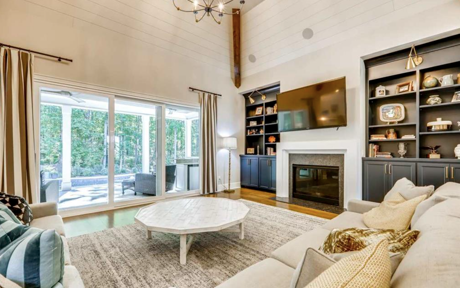 Modern Transitional Homes to Suit All Tastes (Exterior & Interior)