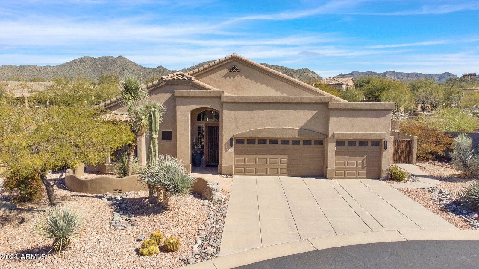 7740 E Russell Circle, Mesa, Arizona 85207. 3 bedrooms 2 baths with ...