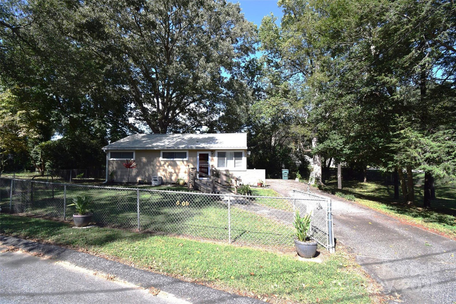505 Butler Court, Gastonia, 28054