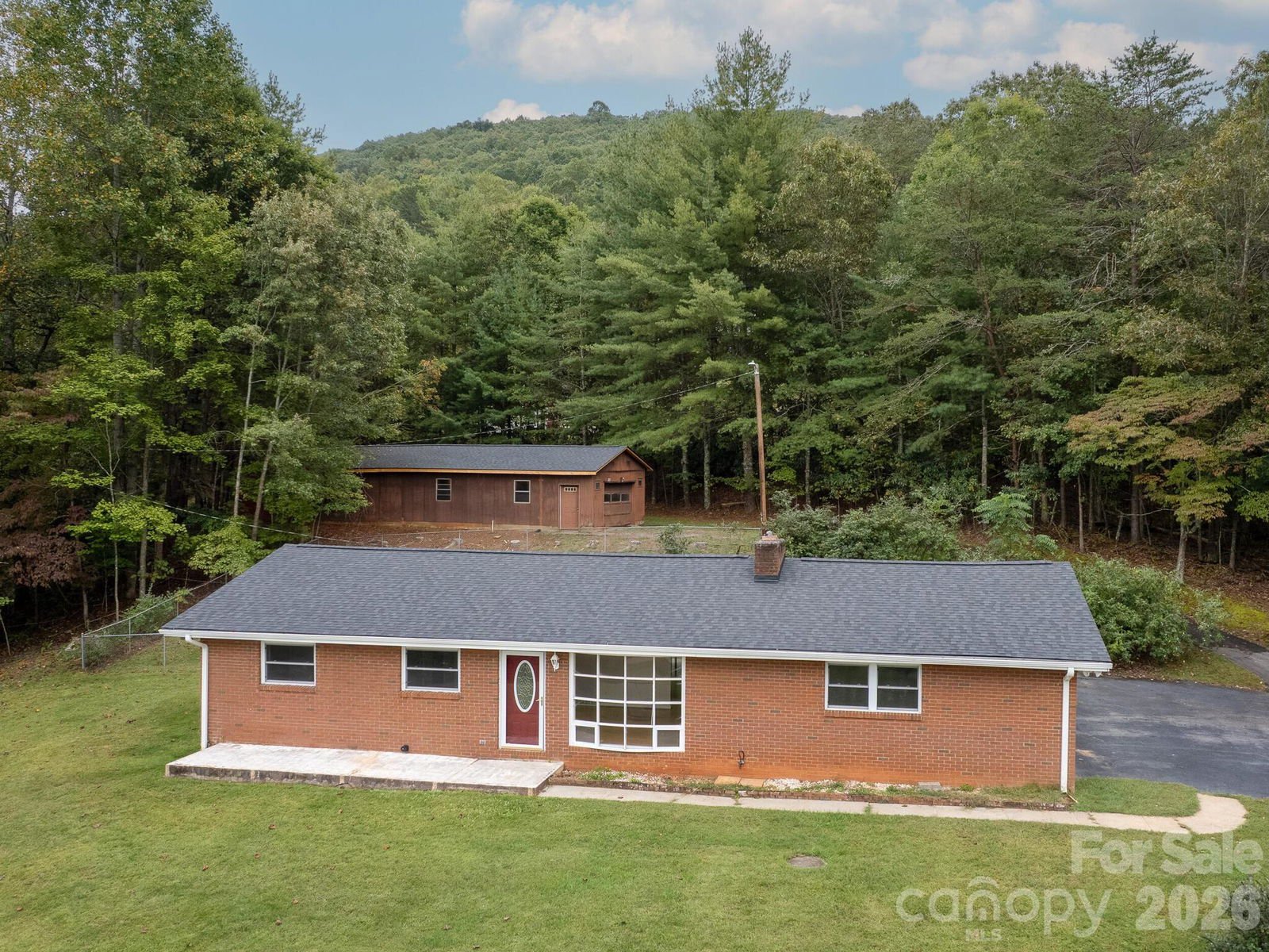 651 Case Cove Road, Candler, 28715