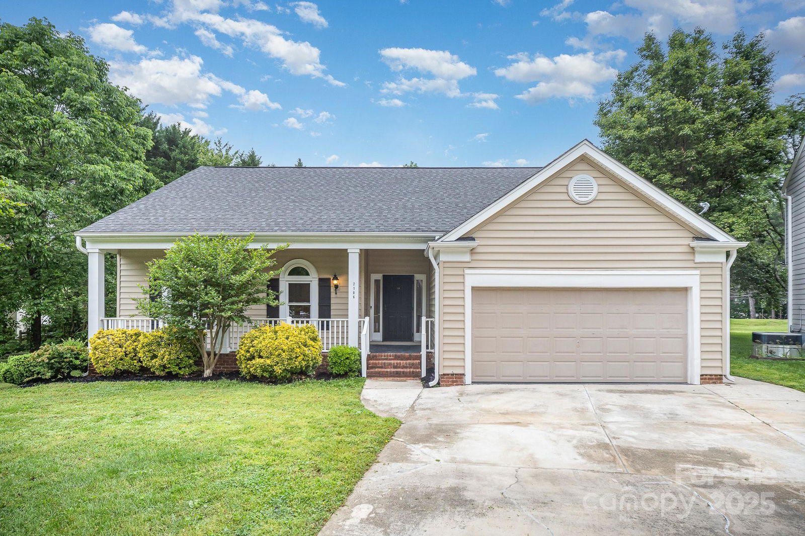 7106 Kinsmore Lane, Charlotte, 28269