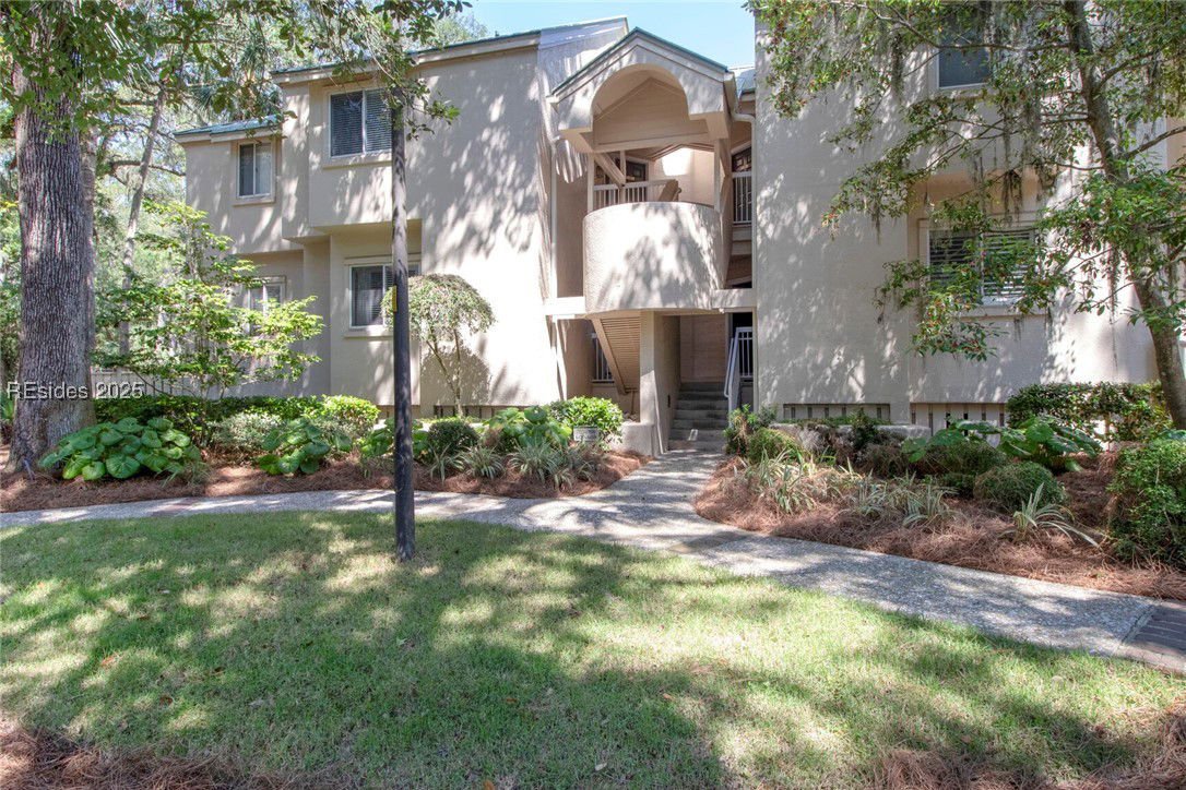 77 Ocean Lane Unit 607, Hilton Head Island, 29928
