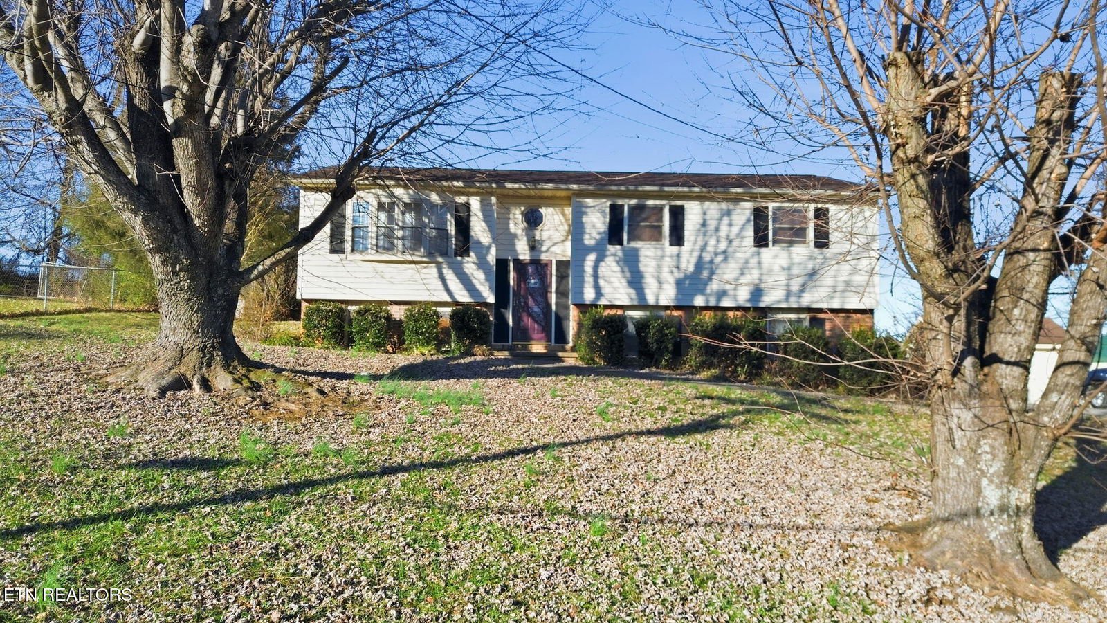 529 Old Gray Station Rd, Johnson City, 37615