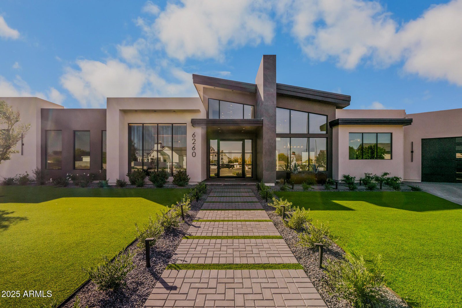 6260 S Key Biscayne Court, Gilbert, Arizona 85298. 4 bedrooms 4 baths ...