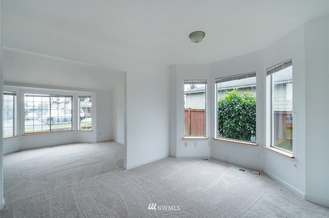 10625 2nd Place SW, Seattle, 98146