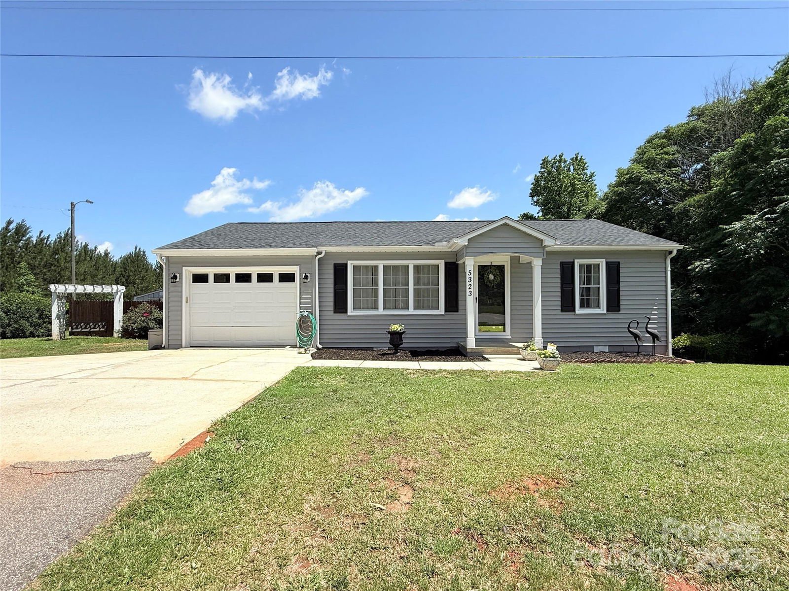 5323 Flat Creek Road, Heath Springs, 29058