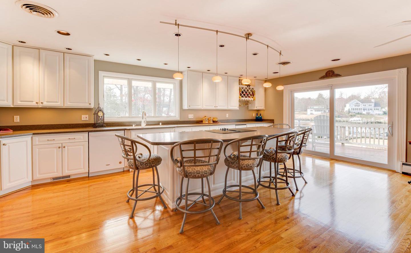 3568 S River Terrace, Edgewater, 21037