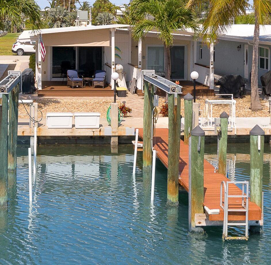 21 7th Street, Key Colony, 33051