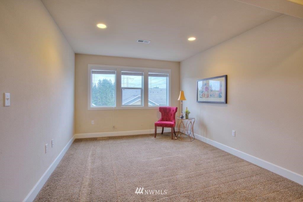 713 SW 339th Street, Federal Way, 98023