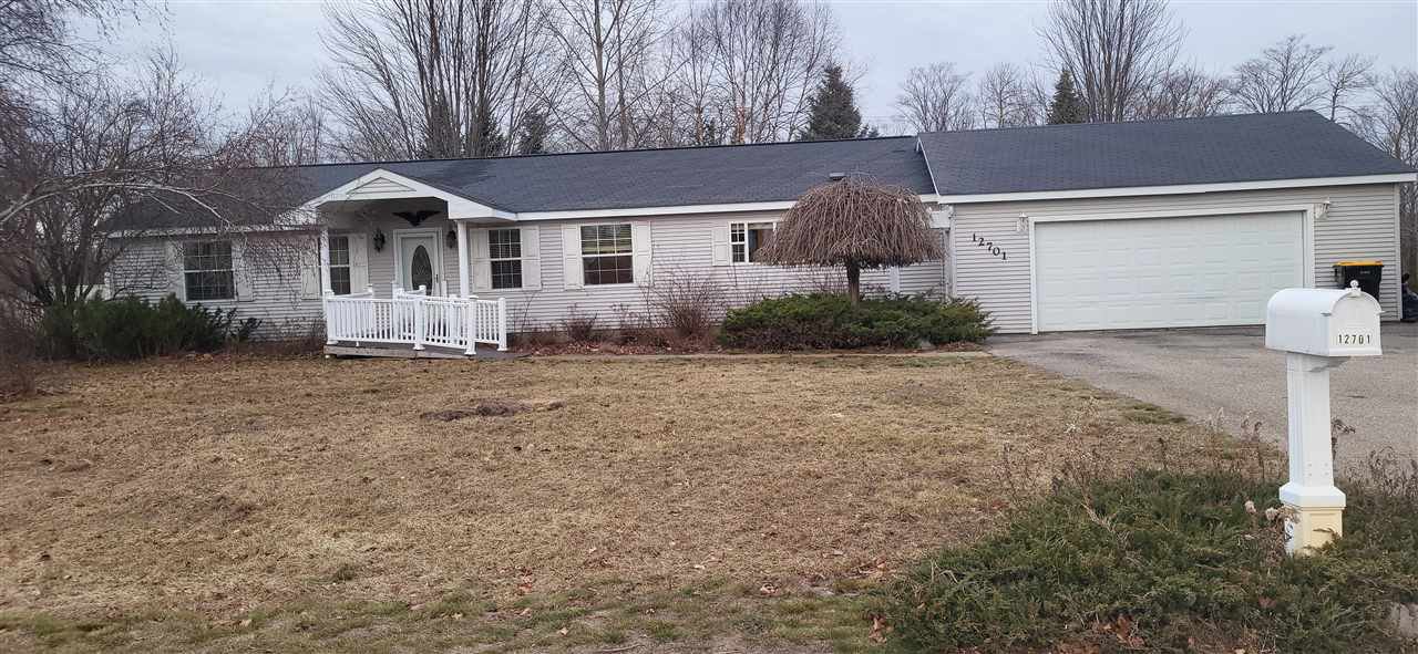 12701 Twin Pines Drive, Charlevoix, 49720