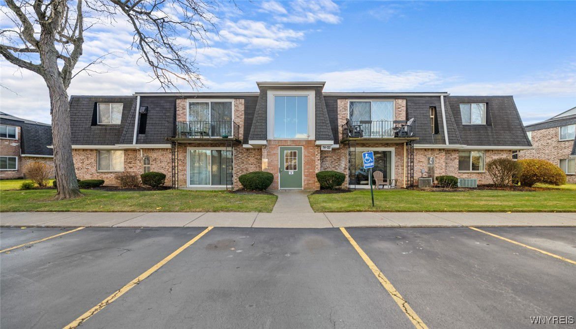 114 A Foxberry Drive, Amherst, 14068