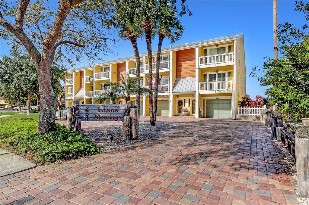 234 Dolphin Point Unit 1, Clearwater Beach, 33767 For Sale