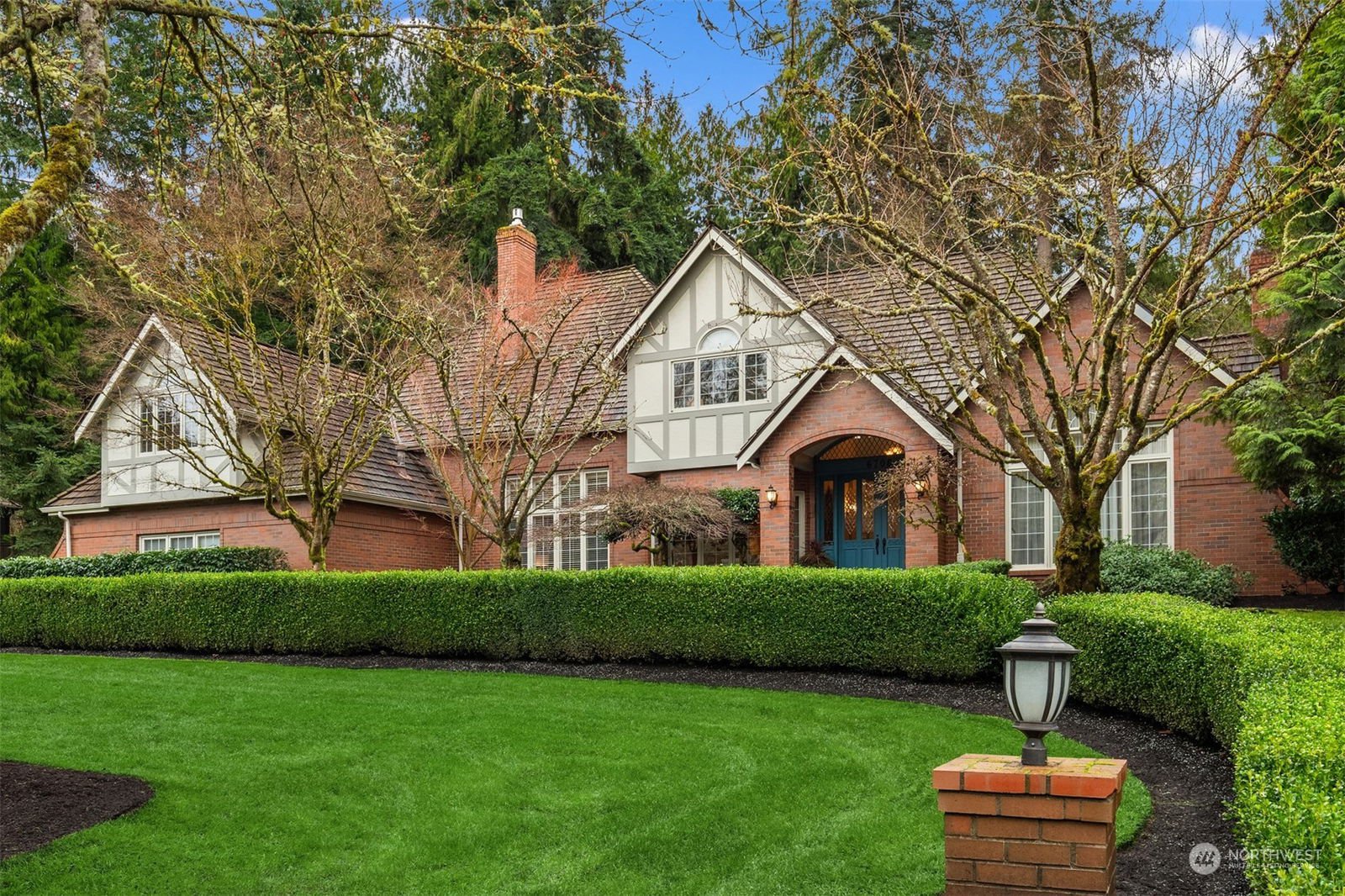 6708 204th Drive NE, Redmond, WA 98053 | MLS # 2204641 Gunshy Ridge