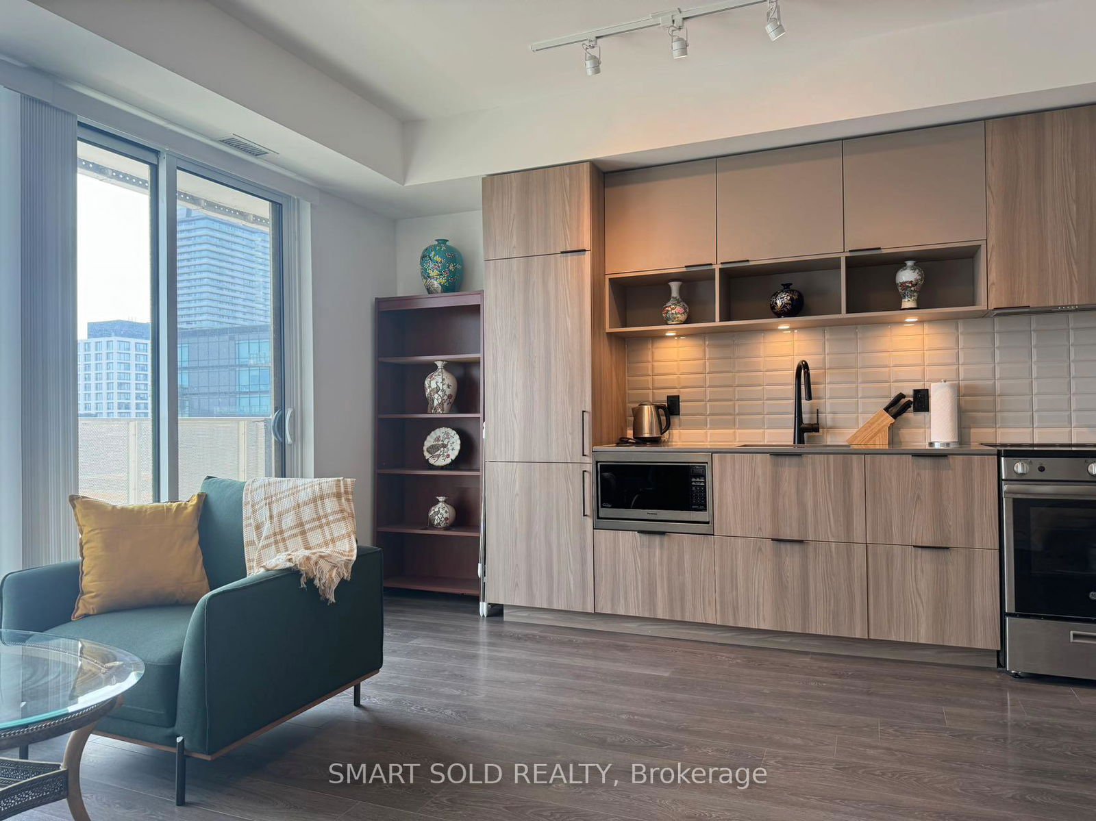 View 60 Tannery Road Unit 905, Toronto | MLS# C12679620 | Waterfront ...