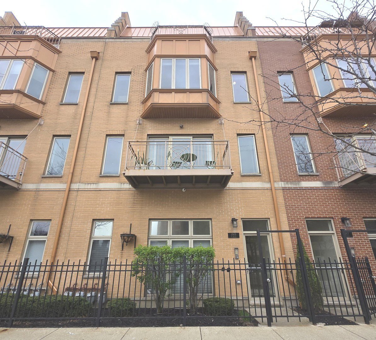 1915 S State Street Unit #3, Chicago, 60616