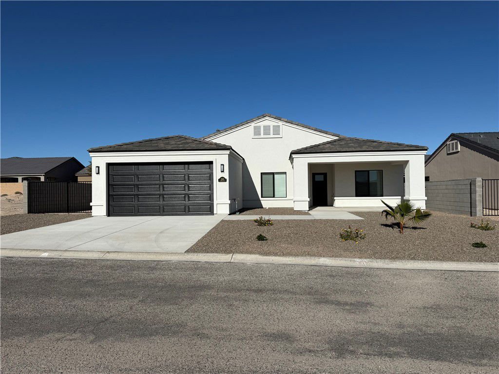 2195 E Hayden Way, Fort Mohave, 86426