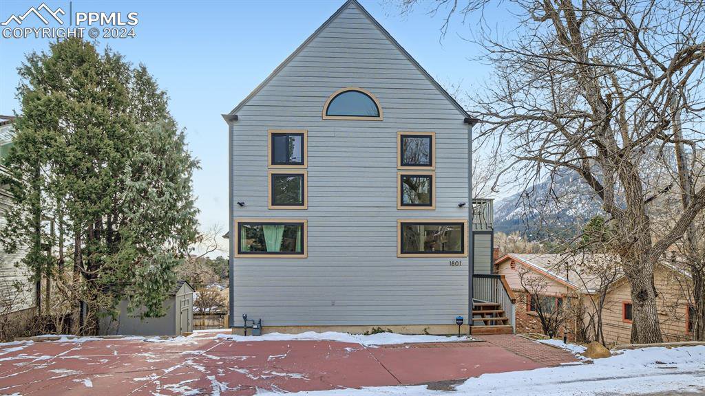 1801 Ridgeway Avenue, Colorado Springs, 80906