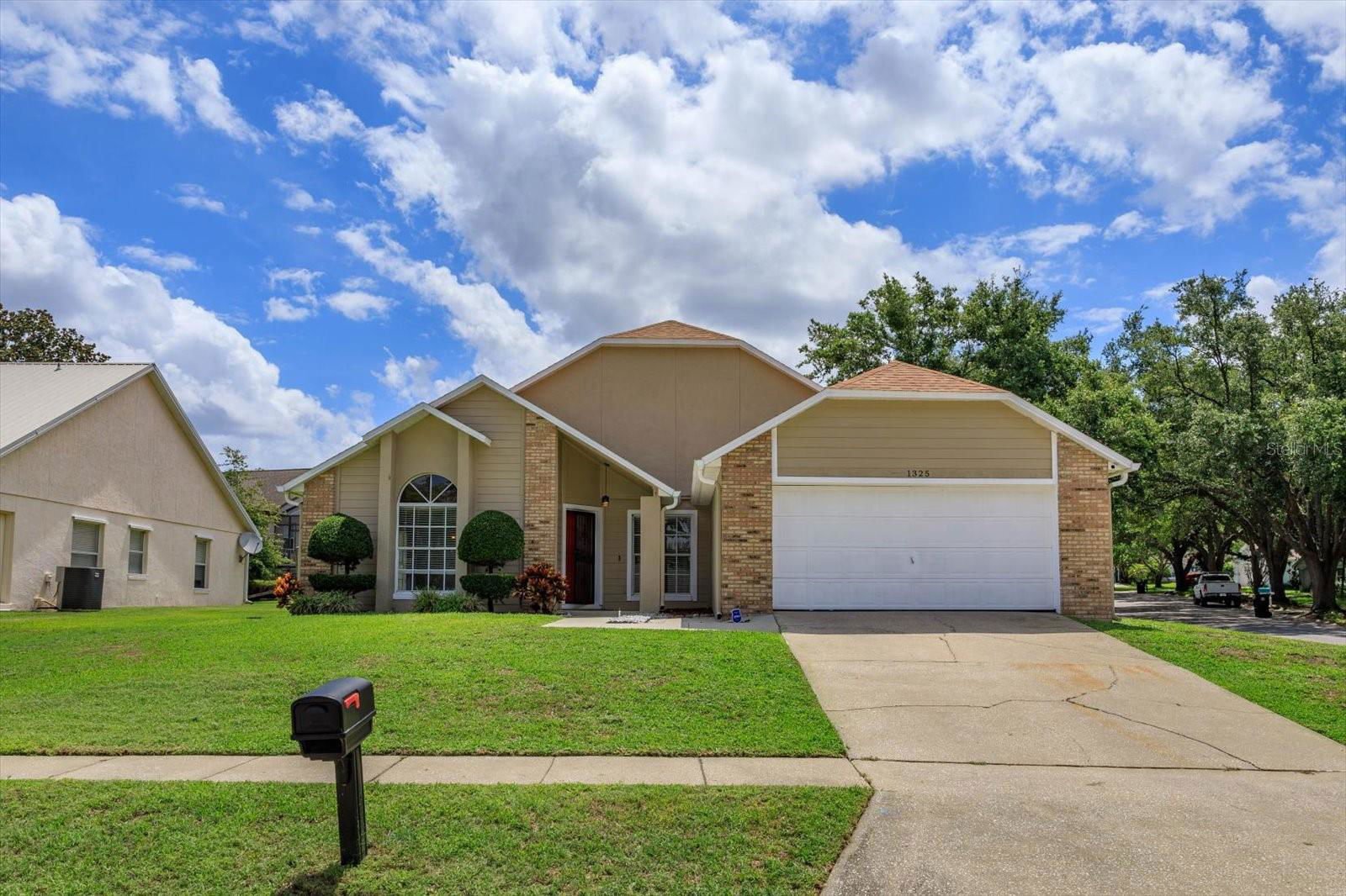 1325 Ravida Woods Drive, Apopka, 32703