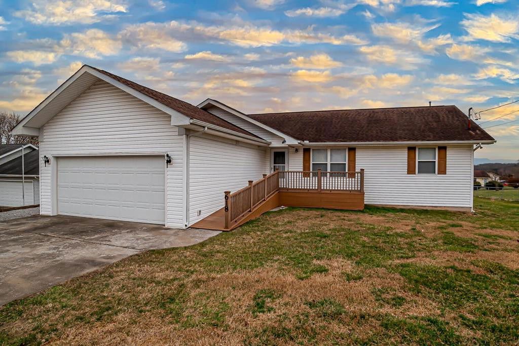 618 Ross Drive, Dandridge, 37725