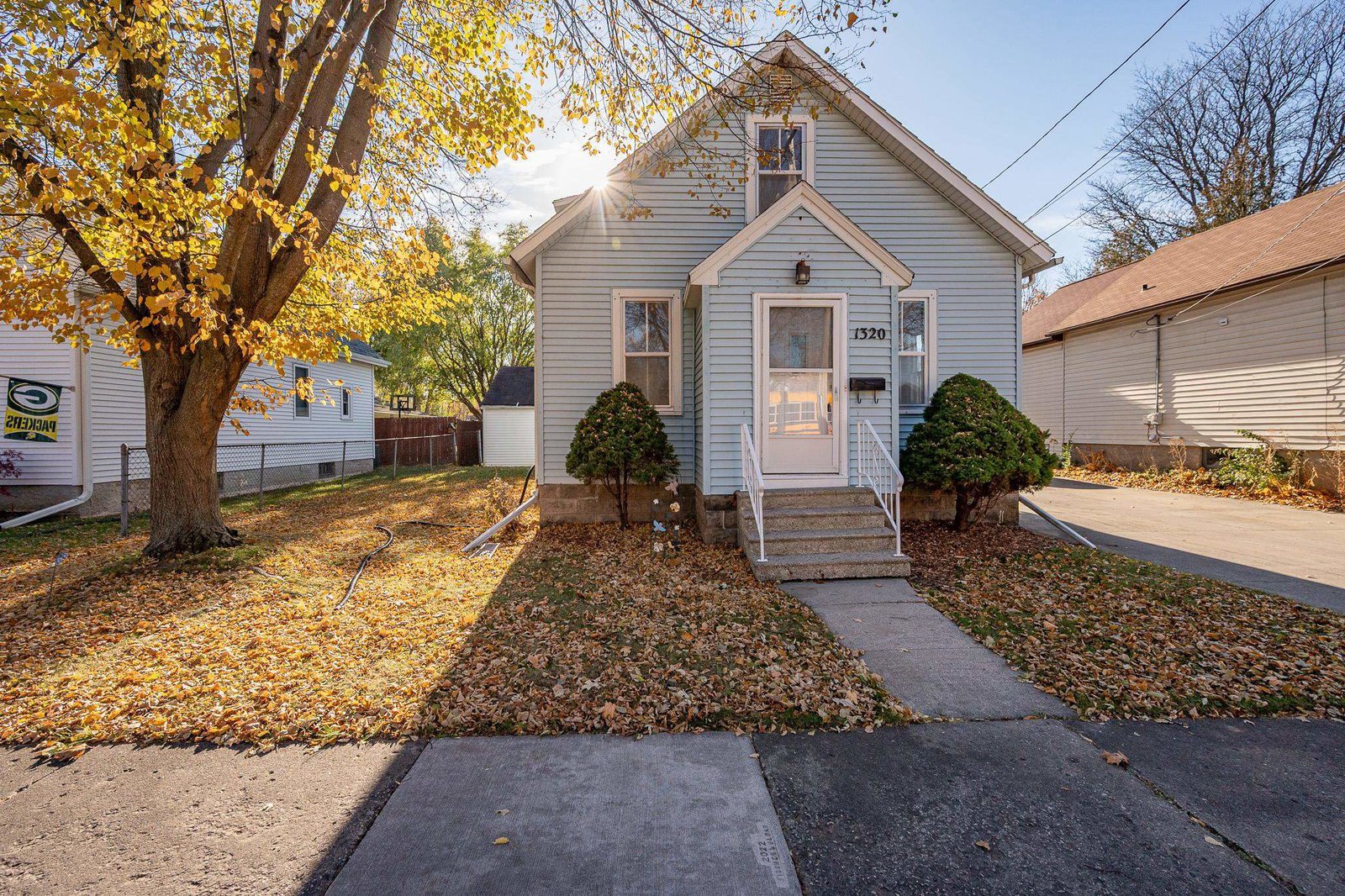 1320 GRIGNON Street, Green Bay, WI 54301, 54301