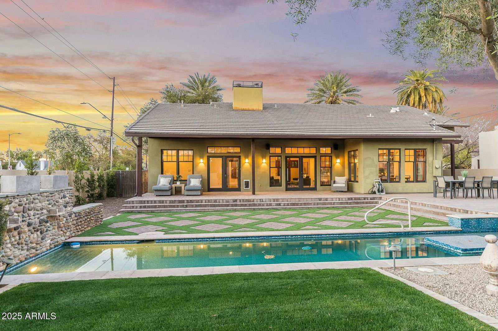 101 W Cypress Street, Phoenix, Arizona 85003. 4 bedrooms 4.5 baths with ...