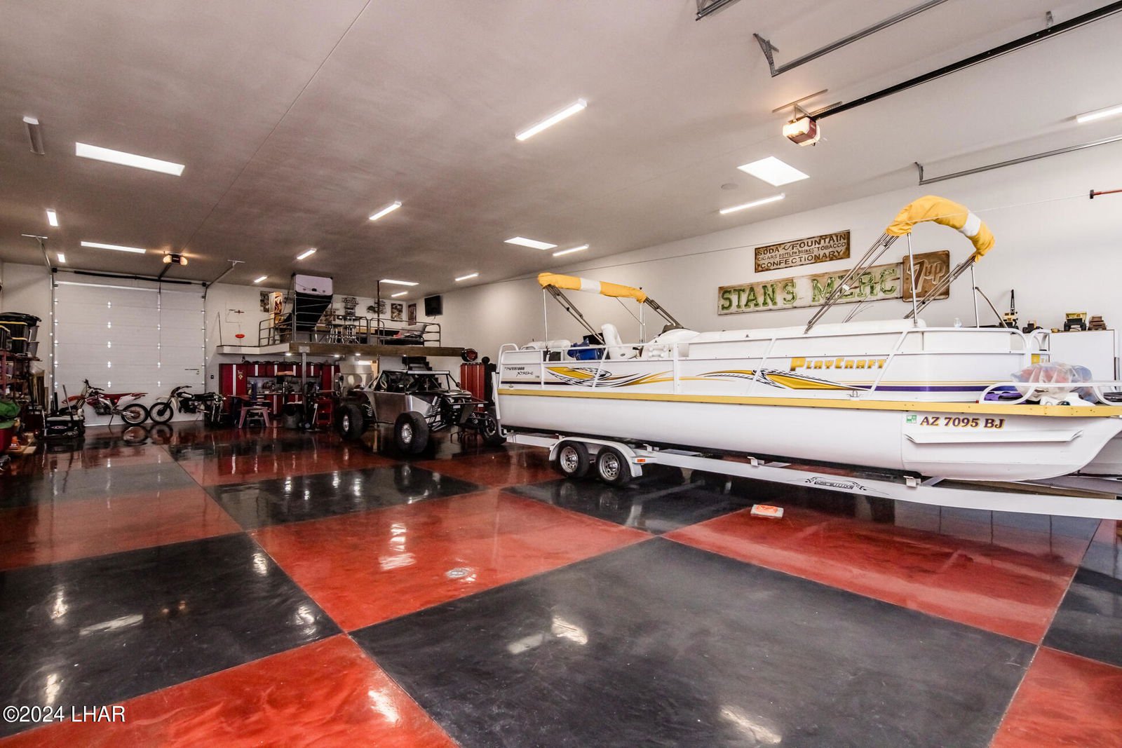 2378 Holly Ave, Lake Havasu City, 86403