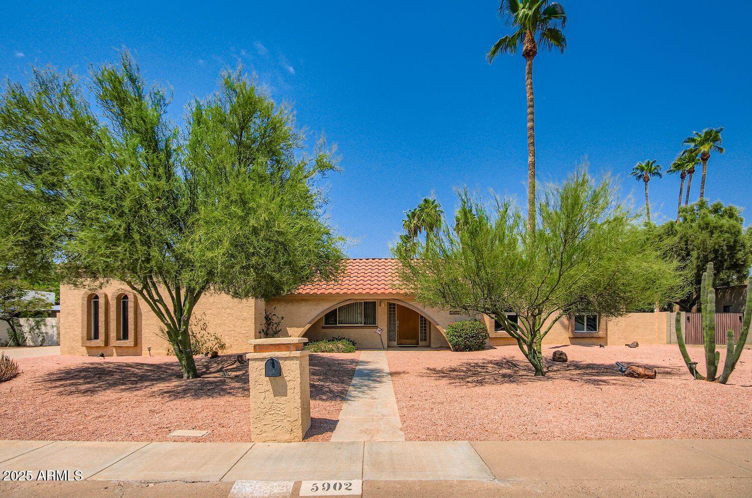 5902 E Sharon Drive, Scottsdale, Arizona 85254. 4 bedrooms 2 baths with ...