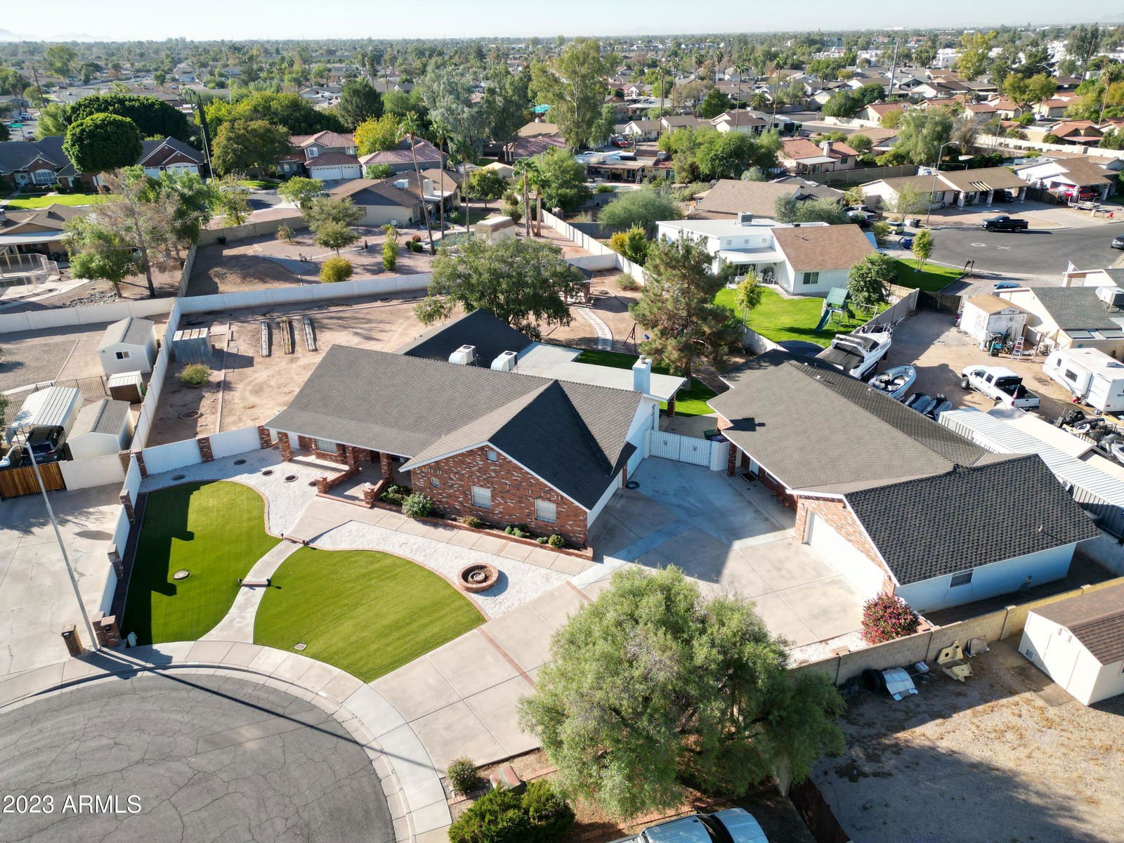 2339 E Florian Circle, Mesa, Arizona 85204. 3 bedrooms 2 baths with 2804 square feet of living ...