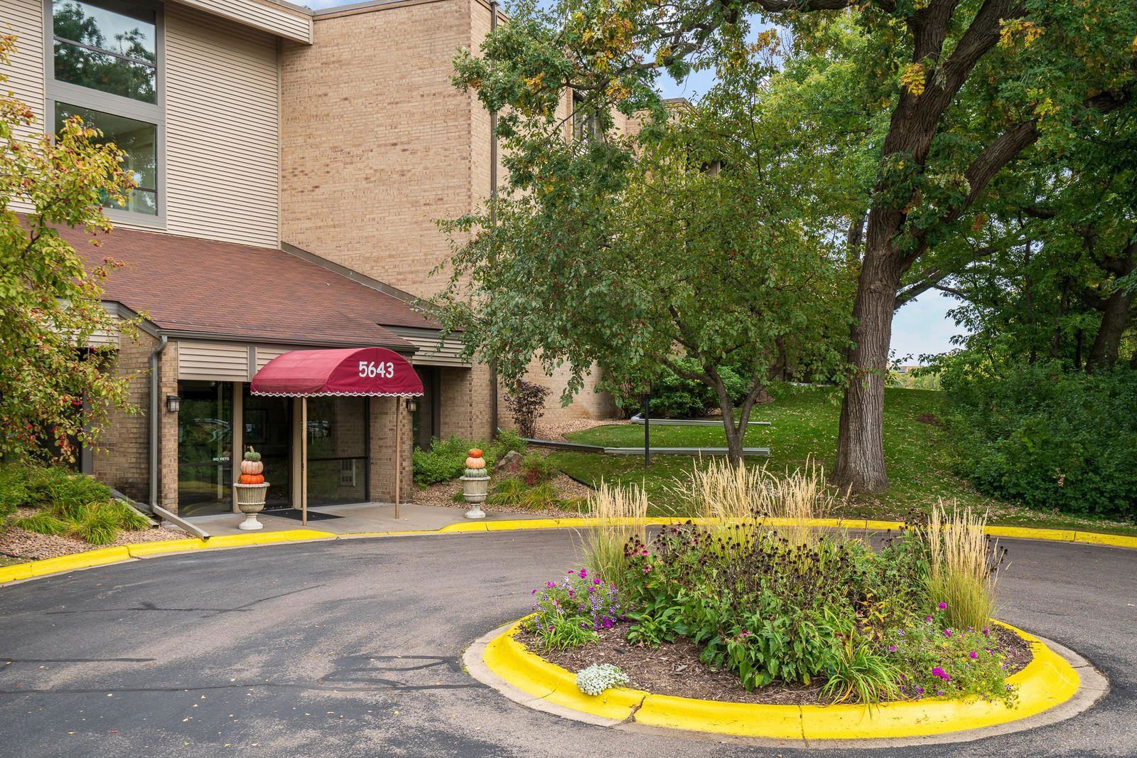 5643 Green Circle Drive Unit #113, Minnetonka, 55343, Minnetonka ...