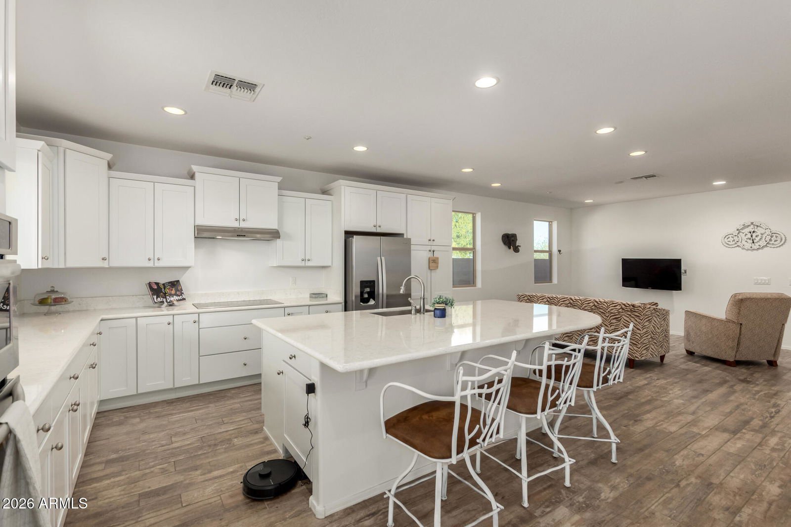 5626 S Inez Court, Gilbert, Arizona 85298. 3 bedrooms 2 baths with 2079 ...