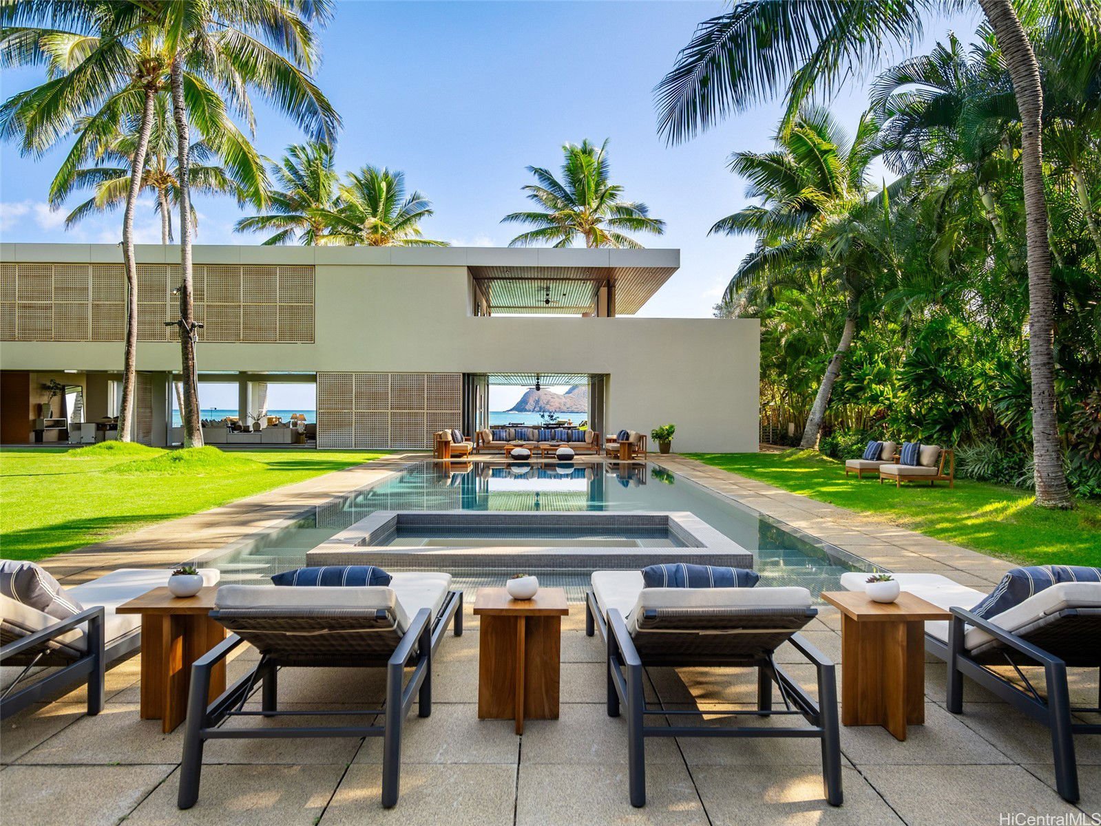 1240 Mokulua Drive, Kailua, 96734