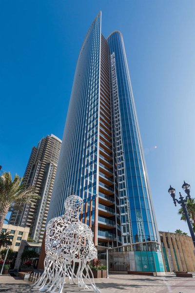 PACIFIC GATE Condos by Pacific Gate Resident and Owner | Mark Mills RE/MAX