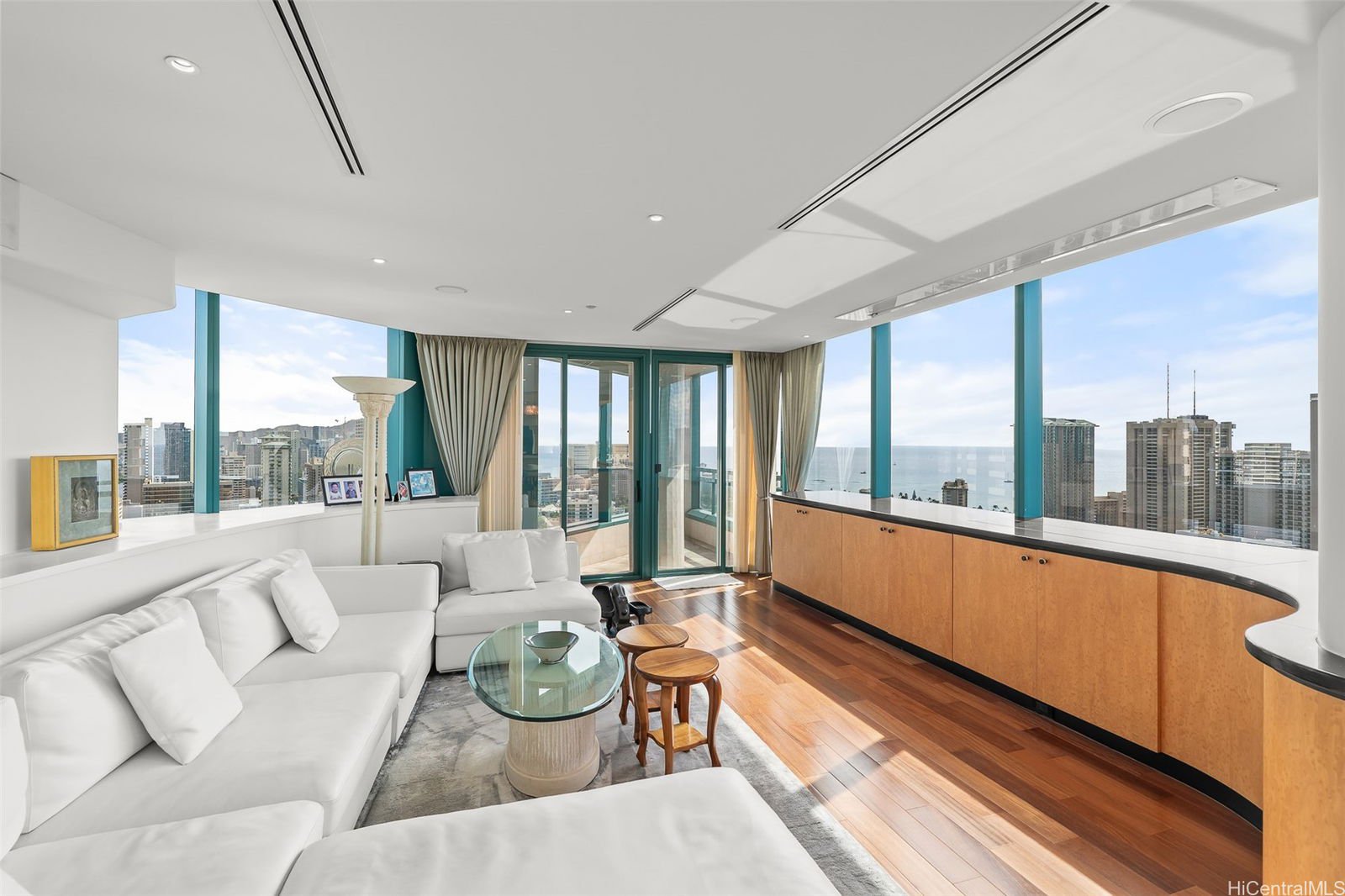 1888 Kalakaua Avenue Unit 3704, Honolulu, 96815