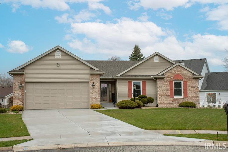 705 Meadow Stream Drive, South Bend, 46614
