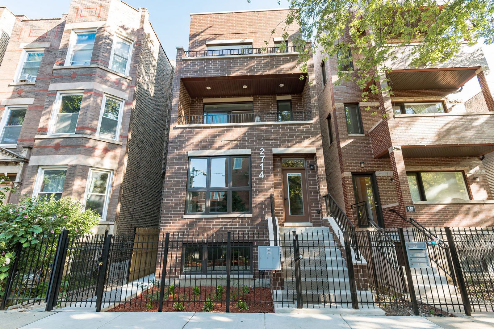 2714 W Cortez Street Unit #1, Chicago, 60622