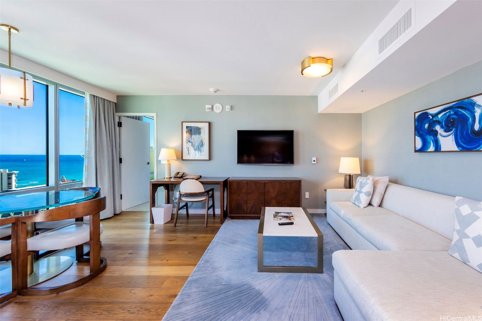 The Ritz-Carlton Residences Twr 2 - 383 Kalaimoku 2139 Kuhio Avenue ...