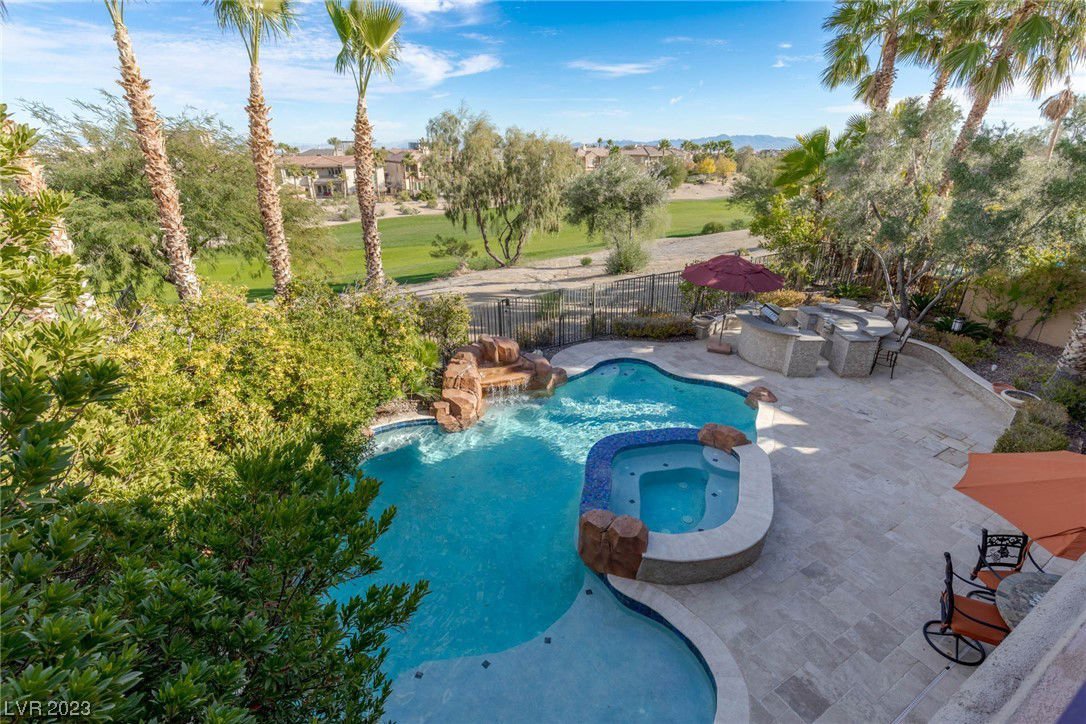 2044 Orchard Mist Street, Las Vegas, 89135