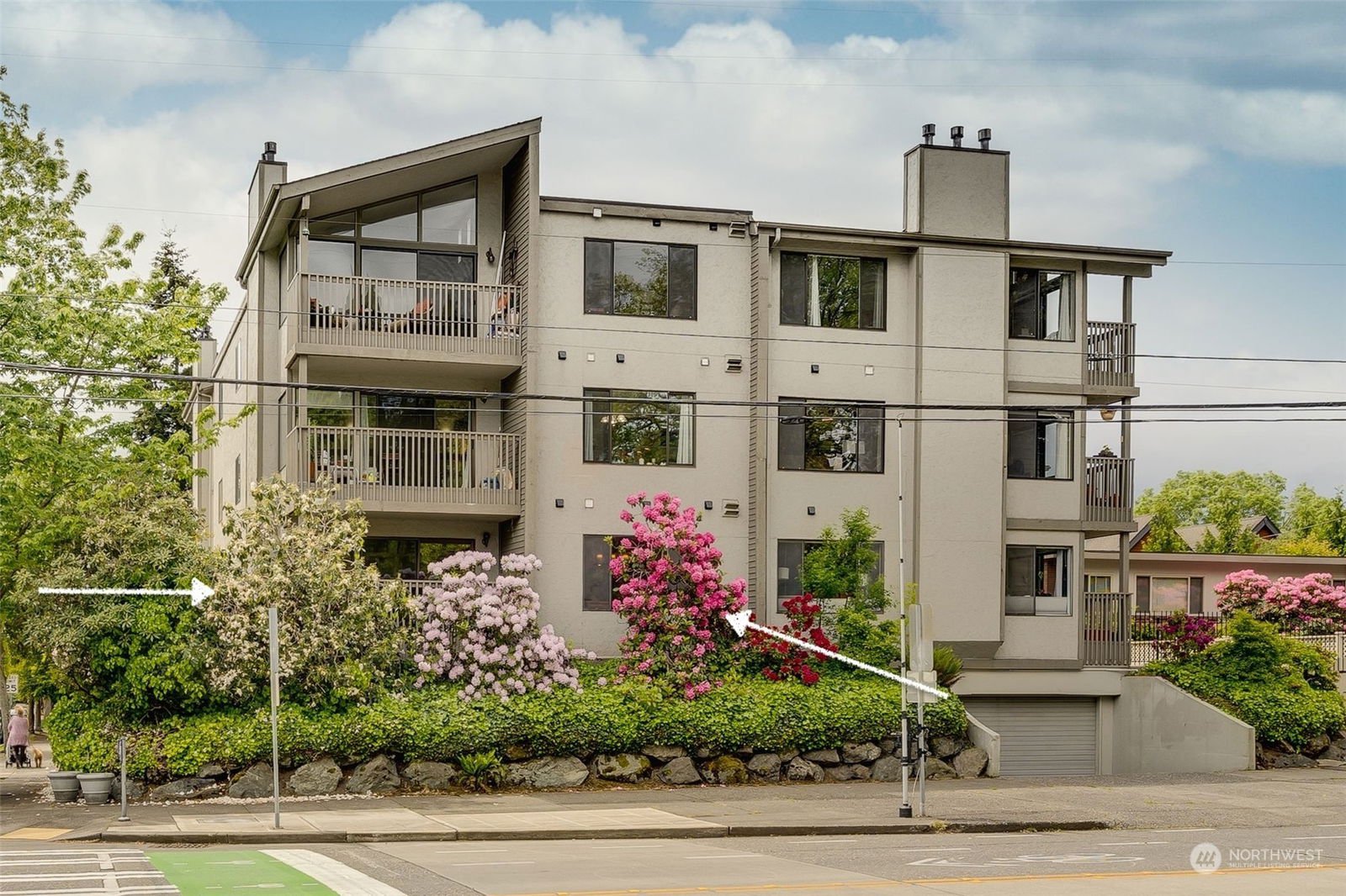 4911 Fremont Avenue N Unit #101, Seattle, WA 98013 | MLS # 2288093