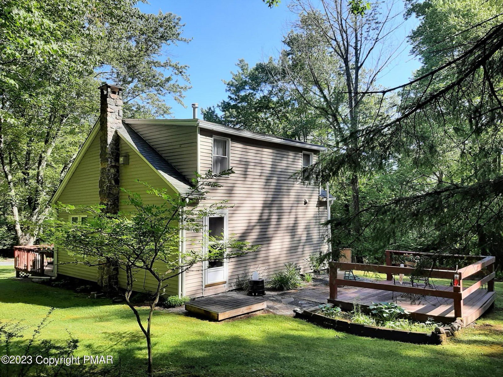 354 Sand Spring Rd, Cresco, 18326