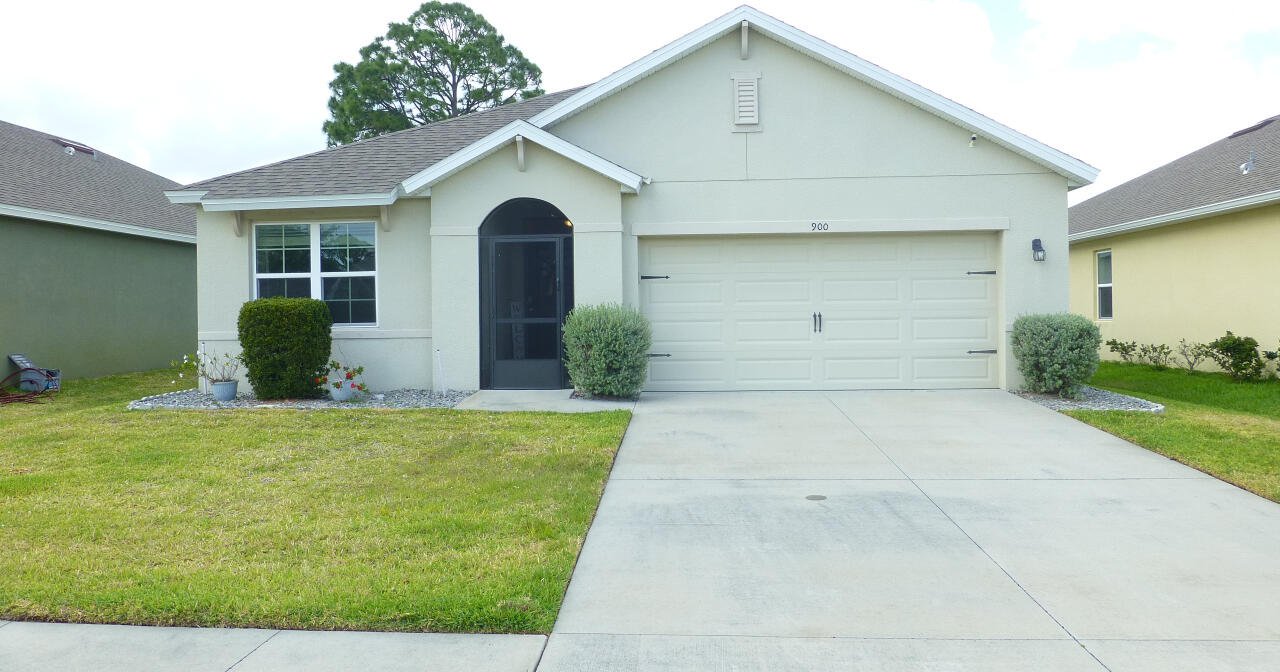 900 Forest Trace Circle, Titusville, 32780