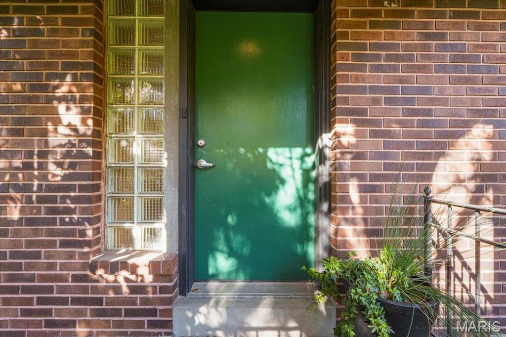 1248 Laclede Station Rd, Richmond Heights, 63117