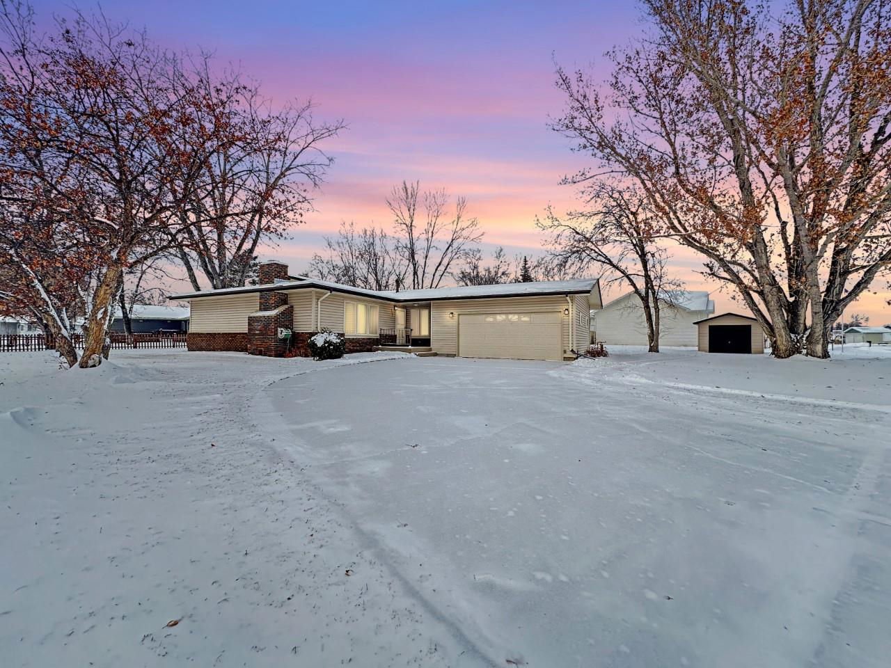 2200 5th Ave. Sw, Minot, 58701