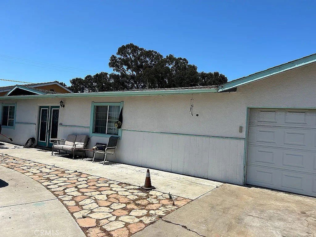 766 S 6th St, Grover Beach, 93433