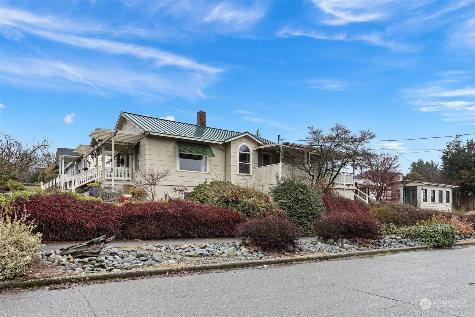 4058 36th Ave SW, Seattle, 98126