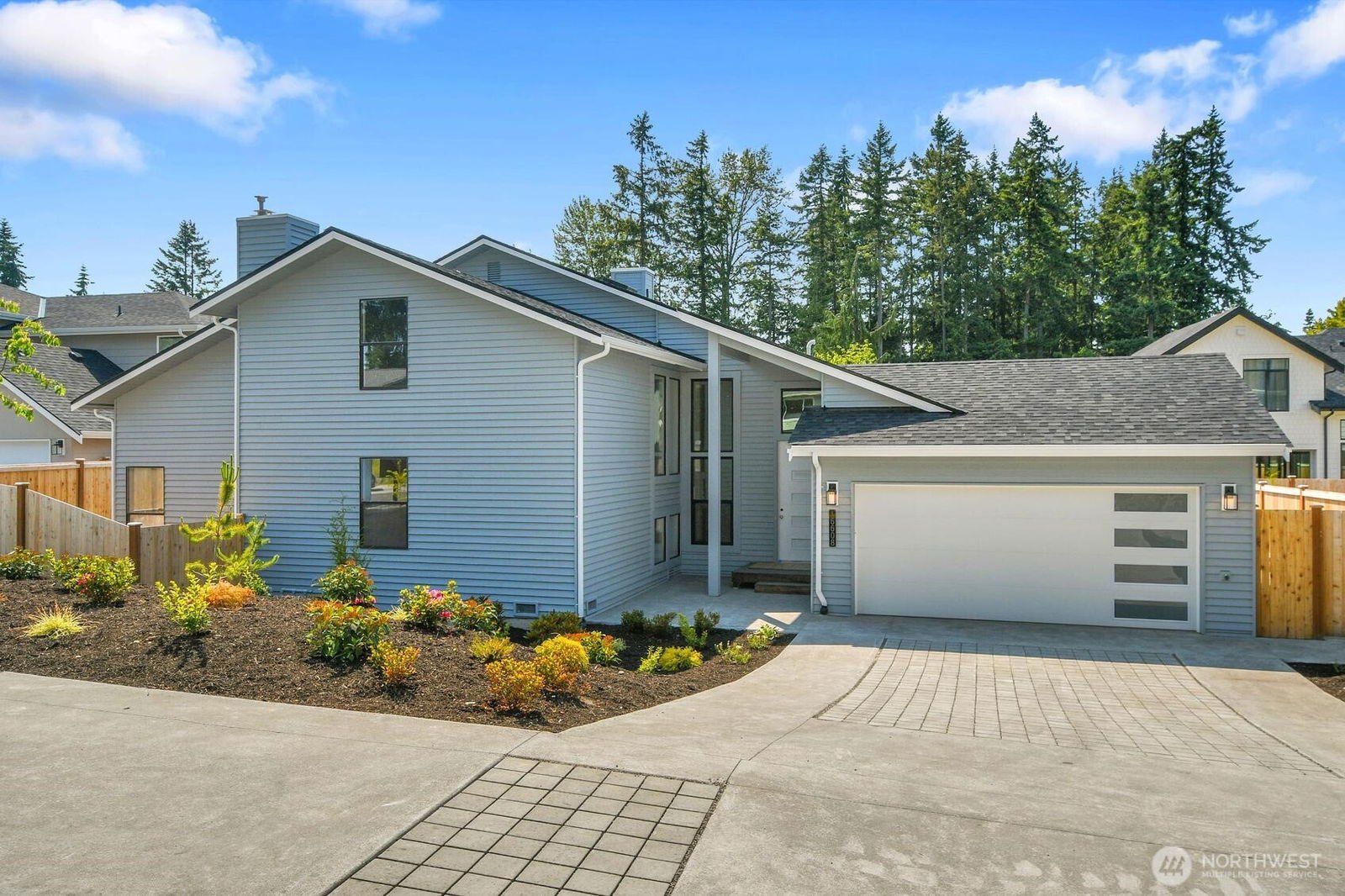 16608 63rd Avenue W, Lynnwood, WA 98037 | MLS # 2465622 Corvus Meadowdale