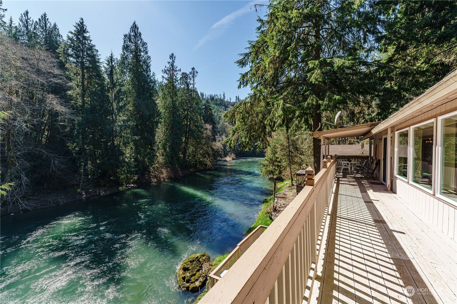 2427 Kalama River Road, Kalama, WA 98625 | MLS # 2211561